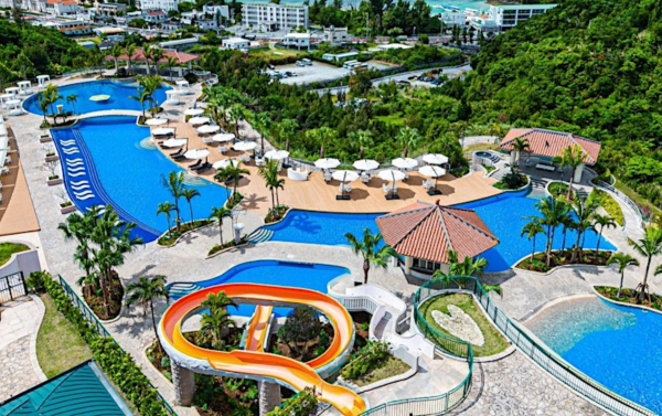 MCCS Oriental Hotel Okinawa Pool & Lunch Buffet